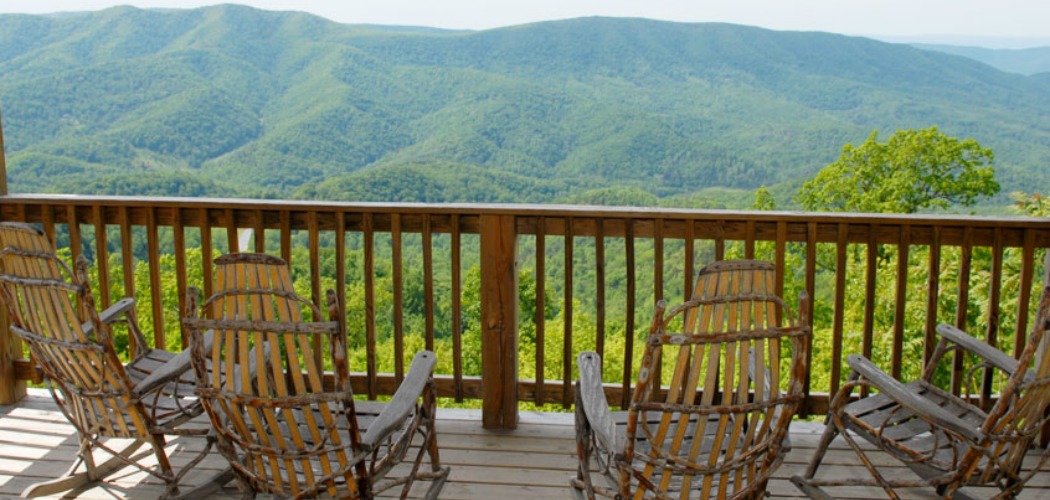 balcony-header – Canadian Art Junkie