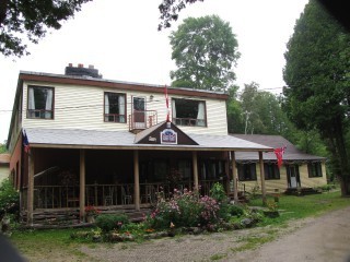 redbaylodge – Canadian Art Junkie